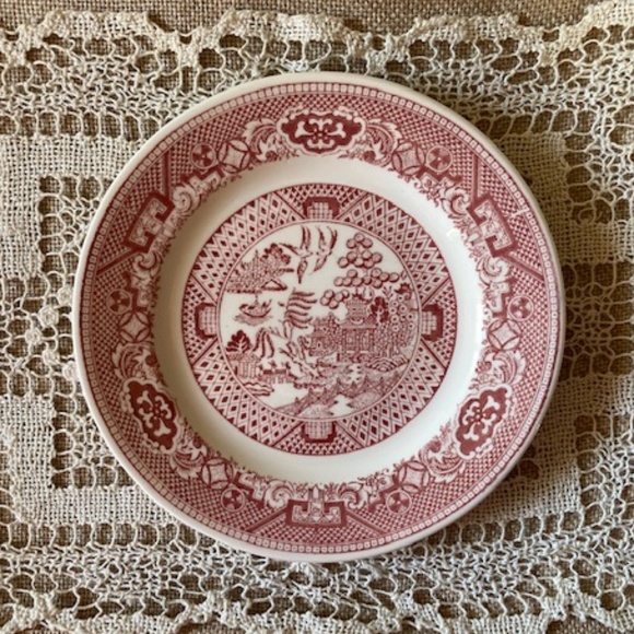 Willow Wear by Royal China | Accents | Vintage Willow Ware Decorative ...